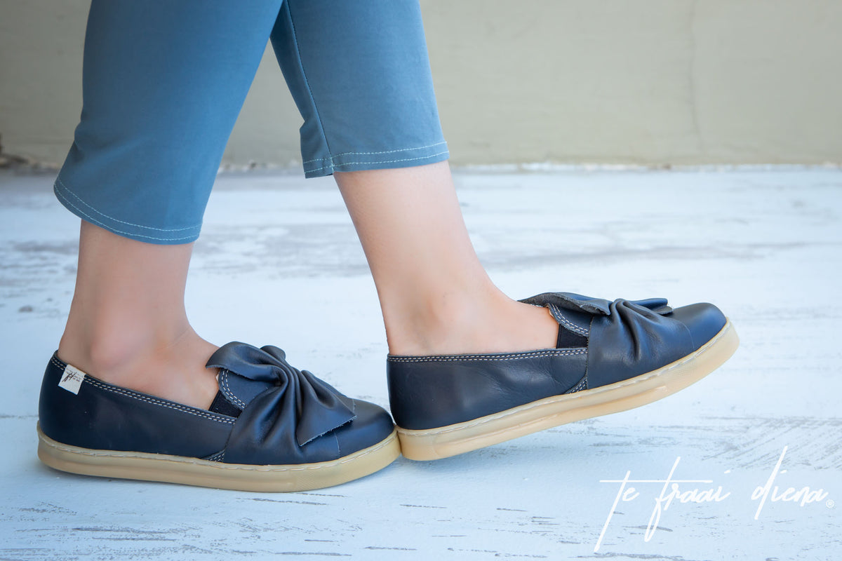 Hanna - Navy – Te Fraai Diena