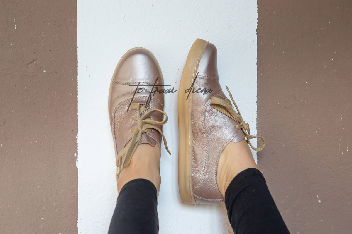 Gerdi Sneaker - Champagne – Te Fraai Diena